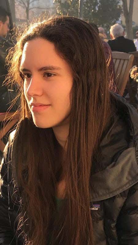 20 Literary Agents Actively Seeking Writers and Their Writing